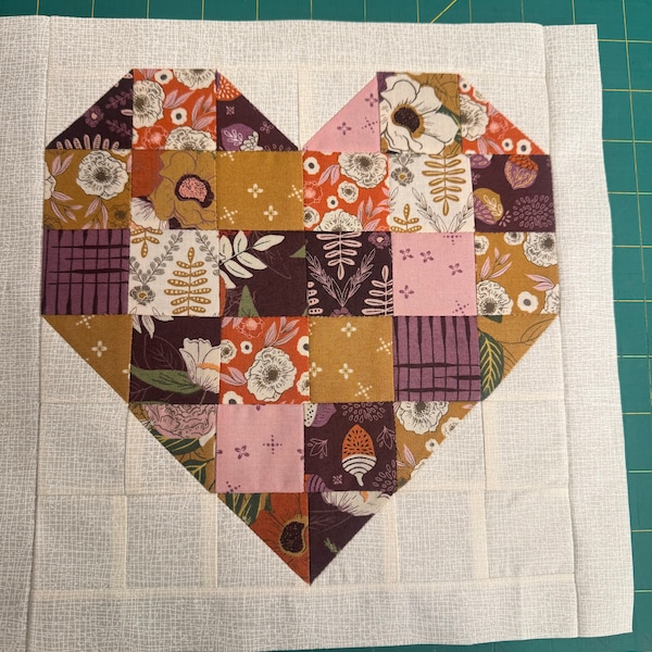 Scrappy Heart Quilt Block Pattern Download - Etsy