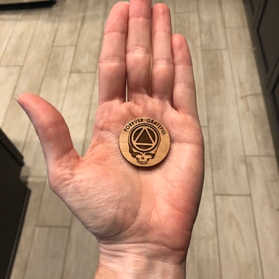 Wooden forever Grateful Recovery Medallion, Unique 12 Step Chips and AA ...