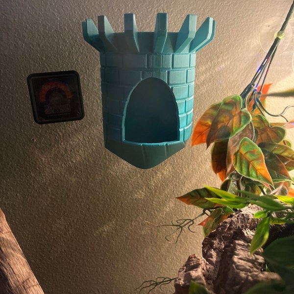 Crested Gecko and Frog Hanging Castle Tower Hide - Etsy