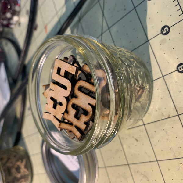 Wooden Jesus Pocket Tokens - Christian Inspirational Gifts for Faith ...