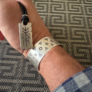 VALFREYJA Lady of the Slain Talisman in Sterling Silver Viking Rune ...