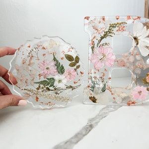 Pressed Flower Resin Letters - Etsy