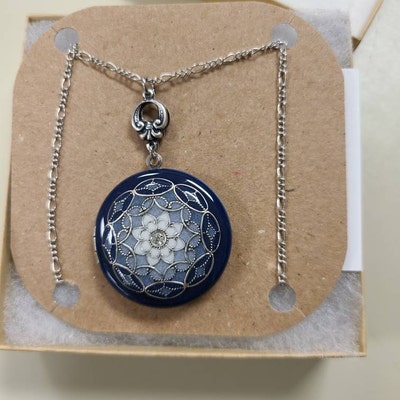 Vintage Style Ornate Locket Silver Tone/wedding Necklace/anniversary ...