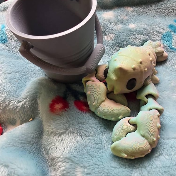 Ghost Lobster + Bucket 3D Printed Articulated Fidget Figure - Etsy