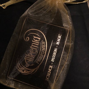 Alkemia Perfumes Introductory Sample Set - Etsy
