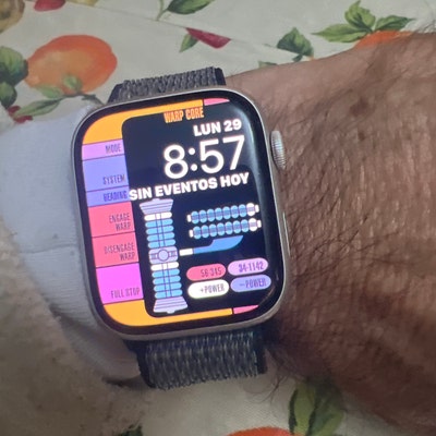 ANIMATED Sci-fi Inspired Apple Watch Face by Valo Creations Perfect for ...