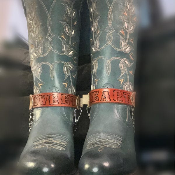 CUSTOMIZABLE - Custom Leather Boot Harness Set - Etsy