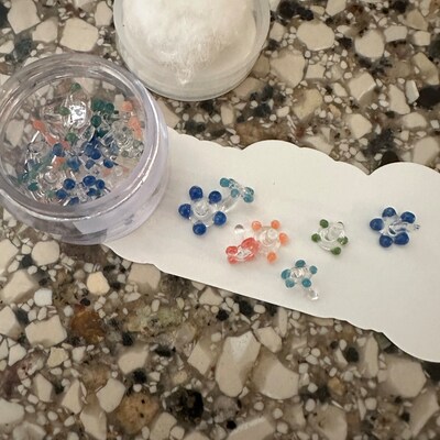 Glass Daisy Screens for Pipes, 25-pack, Non-toxic Pretty Handmade ...