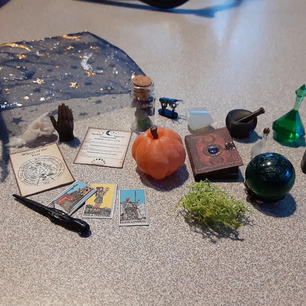 MINIATURE Potion Bottles for Dollhouse or Diorama 1:12 Scale - Set of ...