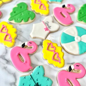 Flamingo Pool Float Cookie Cutter - Etsy