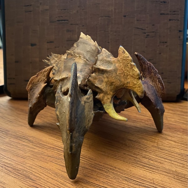 Charger / Behemoth- Helldivers 2 - 3D Printed Miniture Sculpture - Etsy