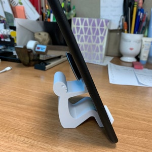 Desk Phone Stand Holder, Pushing Person, Fun Cell Phone Stand for ...