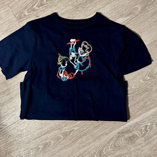 51 Flynn Tangled Girl Boat. Outline Stitch Embroidery. Embroidery ...