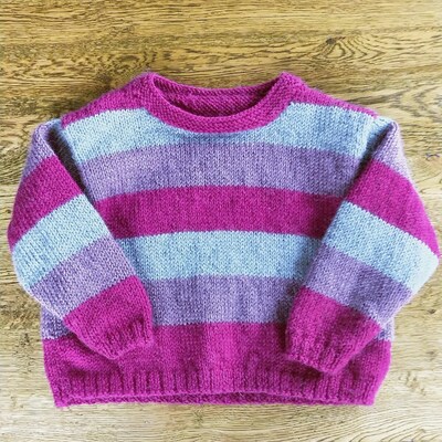 Easy Knitting Pattern Jumper, Sweater , Suitable for Beginner PLEASE ...