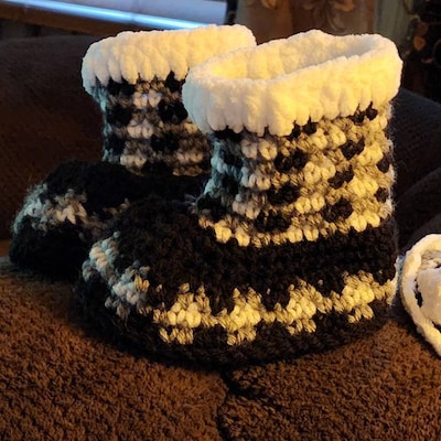 Baby Sandals Tiptoe Through the Tulips PDF CROCHET PATTERN - Etsy