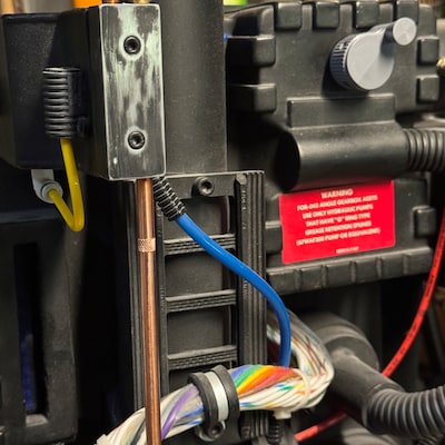 Spirit Halloween Proton Pack Ribbon Cable Kit Ghostbusters Mod scaled ...