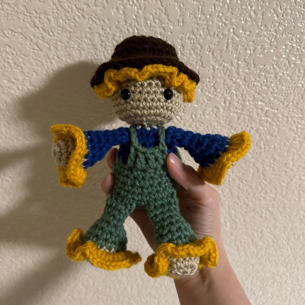 Hayden the Scarecrow Crochet Pattern - Crochet Pattern, Scarecrow ...