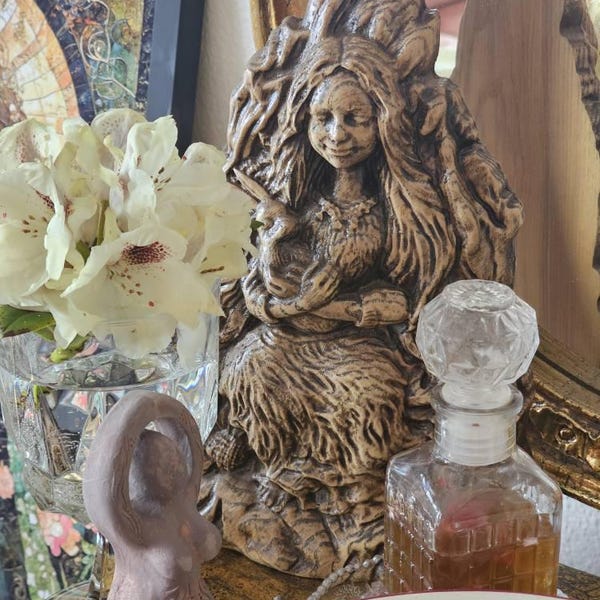 Victorian Witch Statue Wood Carved Sculpture Gothic Victorian Folklore ...