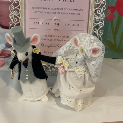 Church Mice Felt Mice Vicar Goodly & Choirboy Robin - Etsy