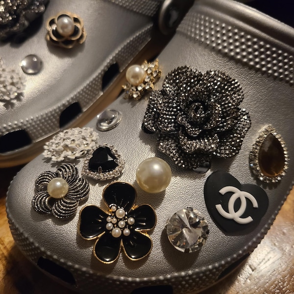 Black Flower Croc Charm. Rhinestone Croc Charms Set of 15 . Luxury Croc ...