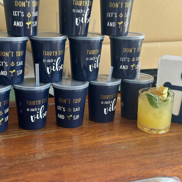 POLICE CARS Stadium Party Cups - Etsy