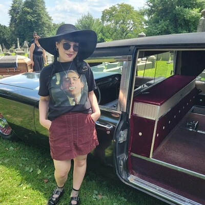 Glenn Danzig Holding His Cat T-shirt - Etsy