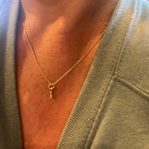 Gold Fertility Necklace, 14k Solid Gold Puffed Fertility Horn ...