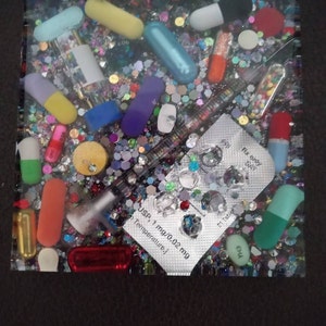 Clear Chill Pill Desk Clock - Etsy