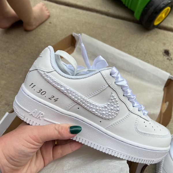 Wedding Personalized Sneakers for the Bride / Air Force 1 Unique ...
