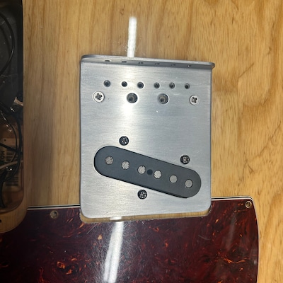 Telecaster 72 Deluxe Hand Engraved Aluminium Pickguard in Black, Gold ...