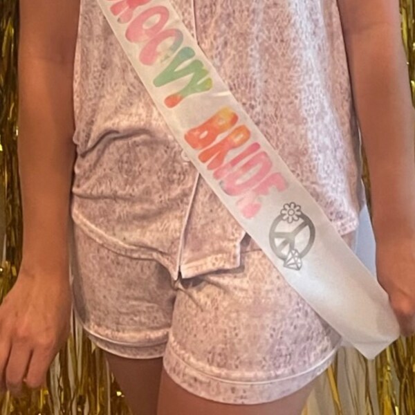 Groovy Bride Sash, Retro Boho Hippie Tie-dye Sash for Bachelorette, 60s ...