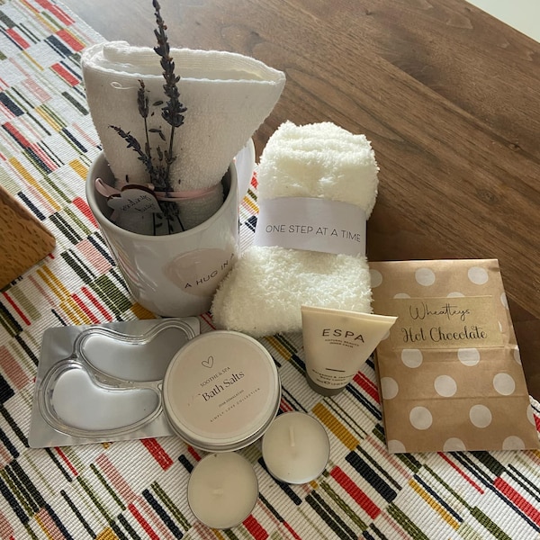 Bride-to-be Spa Gift Set - Sage Green Luxury Goodies for Relaxation ...