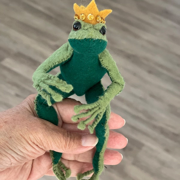 Frog Prince PDF Pattern, Felt Ornament, Beginner Sewing, Felt Animal ...