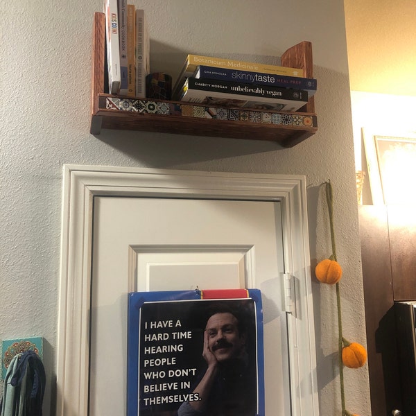 Custom Wall-mounted Book Rack - You Choose Length and Colour - Etsy