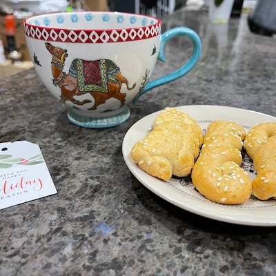 Dolmathes stuffed Grape Leaves - Etsy