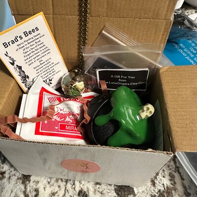 Snake Eyes Oil, Conjure Oil, Gamblers Oil, Fast Luck Oil, Lucky Conjure ...