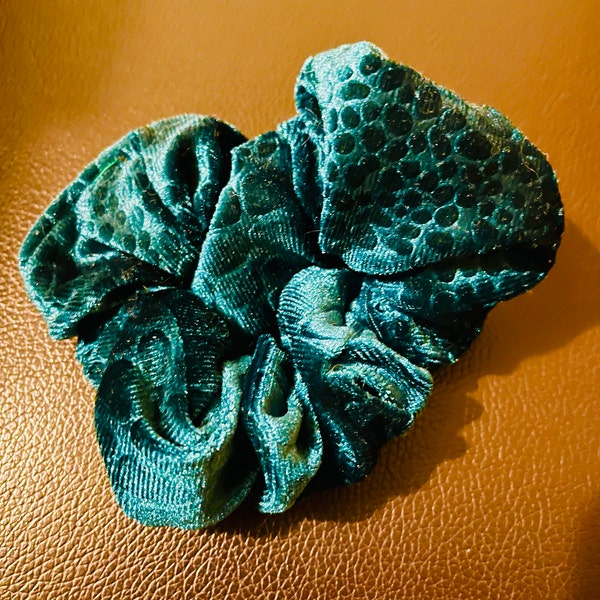 Large Navy Gingham Scrunchie With Scalloped Lace/ribbon Trim | Navy ...