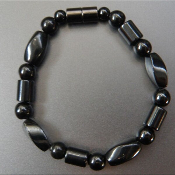 Necklace Magnetic Therapy Purple and Magnetite- Milan Style for ...