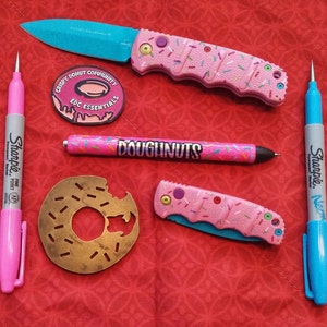 Crayon Pen Cursive Teacher Pen Teacher Gift - Etsy