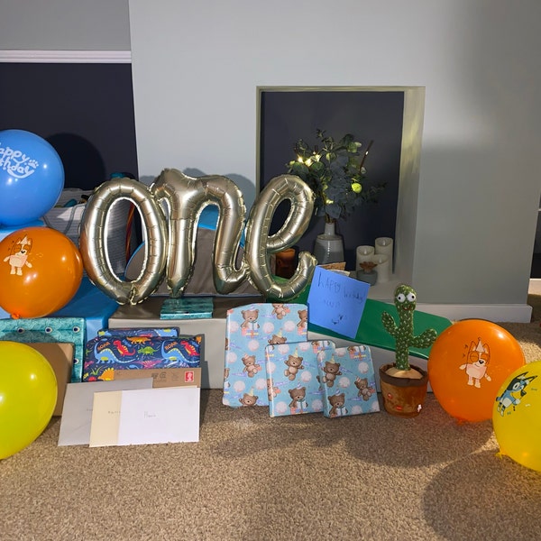 Gold 'one' Script Balloon, First Birthday Balloon, 1st Birthday Party ...
