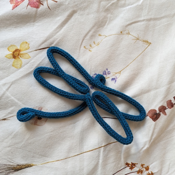 Knitted Wire Dragonfly / Garden Insects / Dragonfly Decor / Bug Wall ...