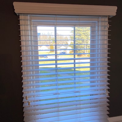 Tailorview, 3 1/4h Faux Wood Crown Valance ONLY FOR Venetian Style ...