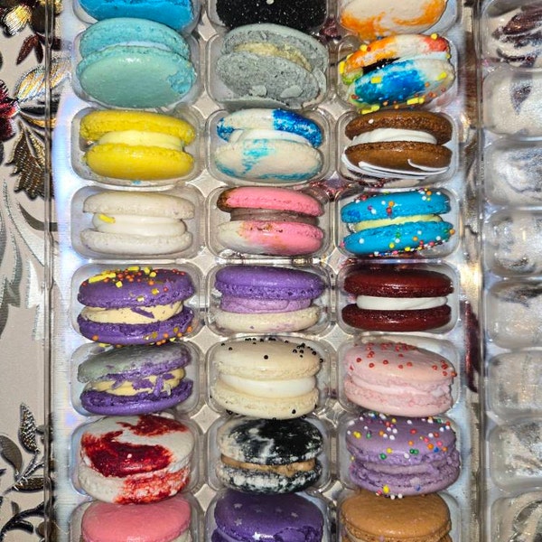 Space Edition Mac the Galaxy French Macaron Available in 6, 12 & 24 - Etsy