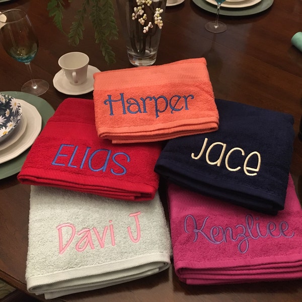 Personalized Bath Towel, Embroidered Towel, Monogrammed Bath Towel ...