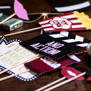 35 Movie Night Party Props, Hollywood Photo Booth Party Prop Ideas, Old ...
