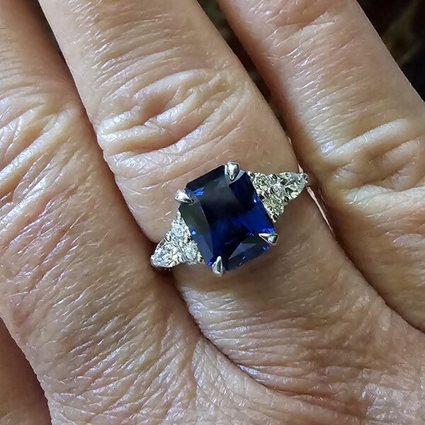 Green Sapphire Pear Shaped Engagement Ring 14k Gold Ring , Pear Shape ...