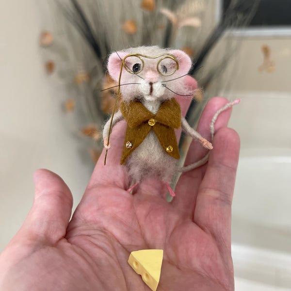 Adam - Needle Felted Mouse, Miniature Mouse, Dollhouse Mouse, Felt ...