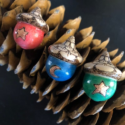 Wooden Acorns, Lifesize Wooden Acorn, Life Size Wood Acorn, Set of 10 ...