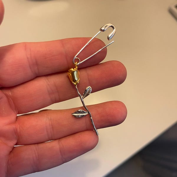 925 Silver 14 Carat Gold Plated Shield Spike Necklace Trigon Strip ...