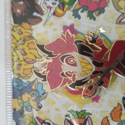Cute Jollibee Fan Pin / Fast Food Mascot Design / Hard Enamel ...